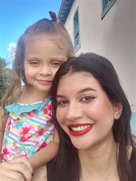 Pin Von Maria Eduarda Giordano Auf Who Is Me