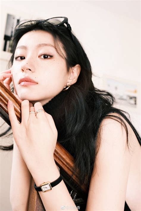 𝒐𝒅𝒅𝒚 On Twitter 내가 언니 얼굴 한 번 사랑한다 진짜로