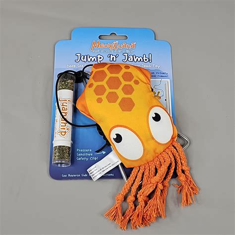 Smarter Paw Meowijuana Organic Catnip Toy Jump N Jamb Deep Sea Squid