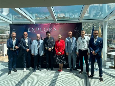 Luksuzni Kruzer Explora I Uplovio U Dubrovnik Grad Dubrovnik