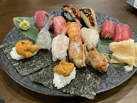 𝐋𝐮𝐜𝐤𝐲𝐍𝐞𝐝 On Twitter 牡蠣海鮮味增鍋、壽司、金槍魚肚，金槍魚肚真會在口中會化開 帶綿密的油脂口感與香氣在台灣吃不到，而且