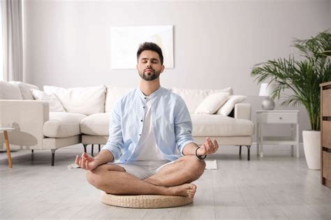 How To Develop Self Rhythm With This Kundalini Yoga Meditation
