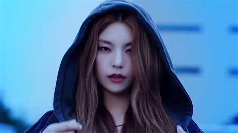 ITZY Bet On Me But Only Yeji S Part YouTube