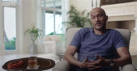 Snl Takes Michael Jordan Last Dance Meme To A Whole New Level