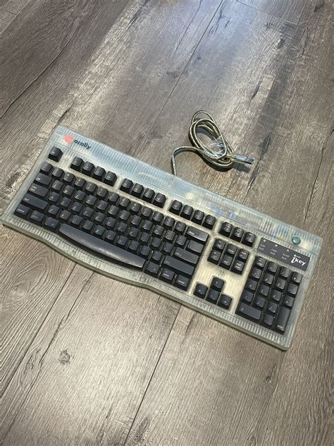 Used Macally Ikey Wired Usb Keyboard 2 Usb Ports Vintage Ice Blue Clear