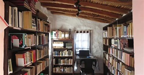 Los Tesoros De La Biblioteca Personal De Atahualpa Yupanqui Para Todos
