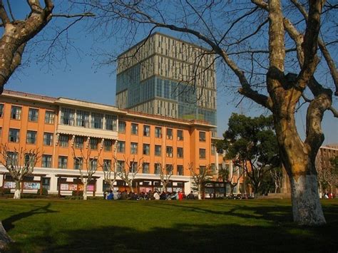 同濟大學 基本信息 知名校友 歷史沿革 同濟初創 國立時期 院系調整 文革十年 繼 中文百科全書