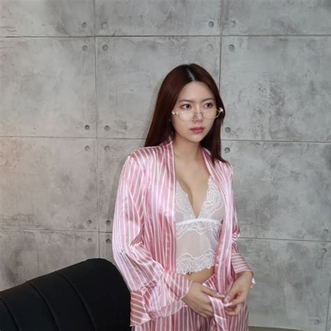 3pcs 핑크 스트라이프 가운 슬립 Set Upup