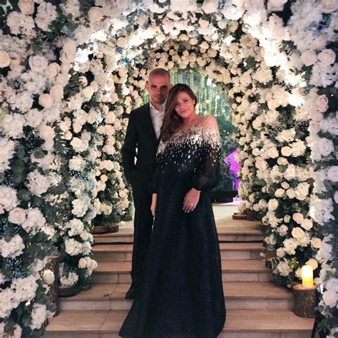 როგორ გამოიყურება ბერას ცოლისდა ფოტოები რადიო ფორტუნა Fortuna Ge