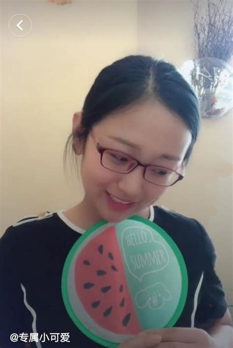繼莉哥之後，抖音西瓜妹又火了，網友：總感覺她和別的女孩不一樣 每日頭條