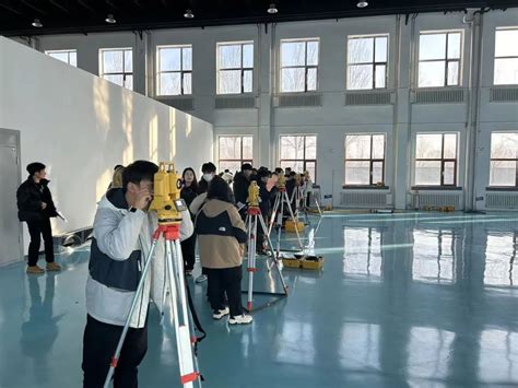 我院测量实习顺利结束 土木工程学院