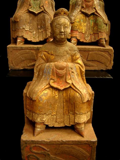 Madame De Pompadour Seated Sculptures Of Two Ming Dynasty Ladies
