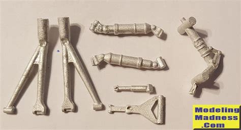 Scale Aircraft Conversions 48389 Mi 24V VP Hind Landing Gear