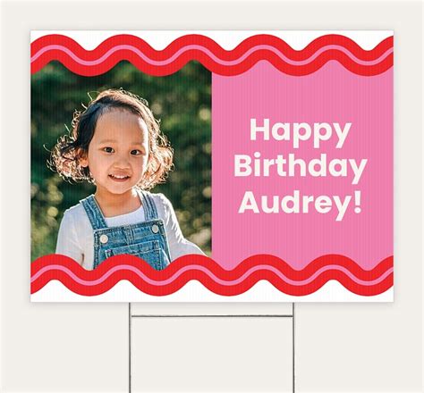 Squiggles Custom Yard Signs Simply To Impress