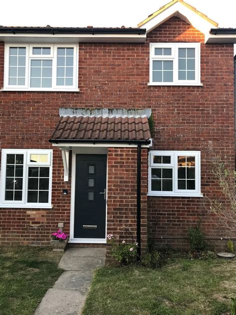 Eastbourne 1 Bed Semi Detached House Snowdon Close Bn23 To Rent