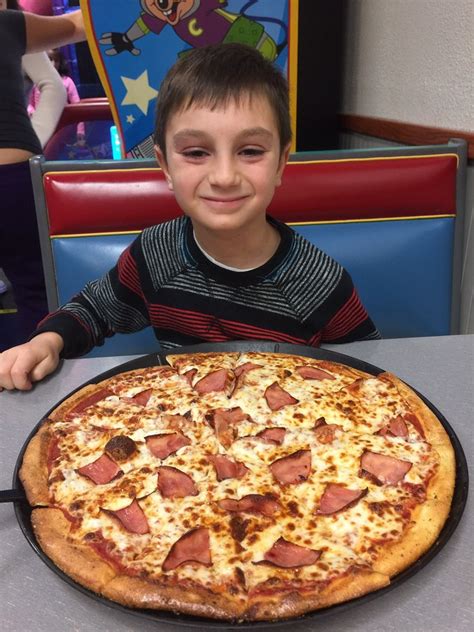 Chuck E Cheeses Order Food Online 108 Photos 92 Reviews Pizza