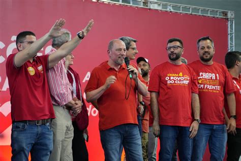 O novo recado de vice presidente do Inter sobre a busca por reforços