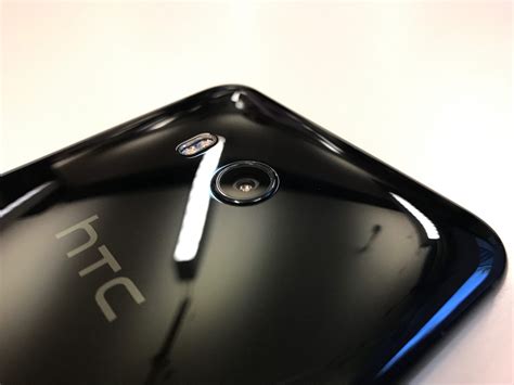 Htc U11 Hands On How It Feels And What It Looks Like