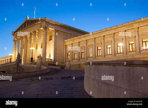 Parliament Buildings In Vienna Austria At Night Stock Photo Alamy