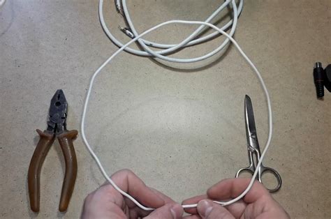 Самодельная антенна для цифрового ТВ из куска проволоки Винтажная и Современная Техника Дзен