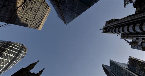 Bonus Freedom To Pay Paltry Brexit Dividend For Britains Banks Reuters