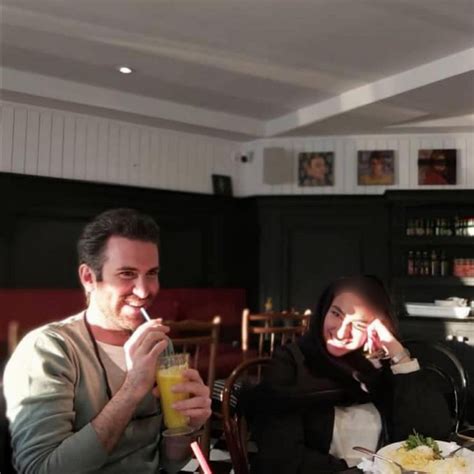 رونمایی هوتن شکیبا لیسانسیه ها بالاخره از زن زیبایش این دختر جذاب