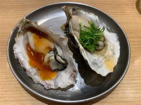 Katsushi Noguchiさんの口コミ ディナー牡蠣とワイン立喰い すしまる なんばウォーク店 Retty 日本最大級の実名型