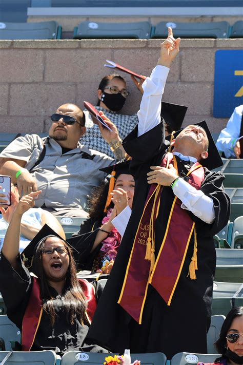Commencement Delivers An Intimate Feel With Heartfelt Moments Csudh News