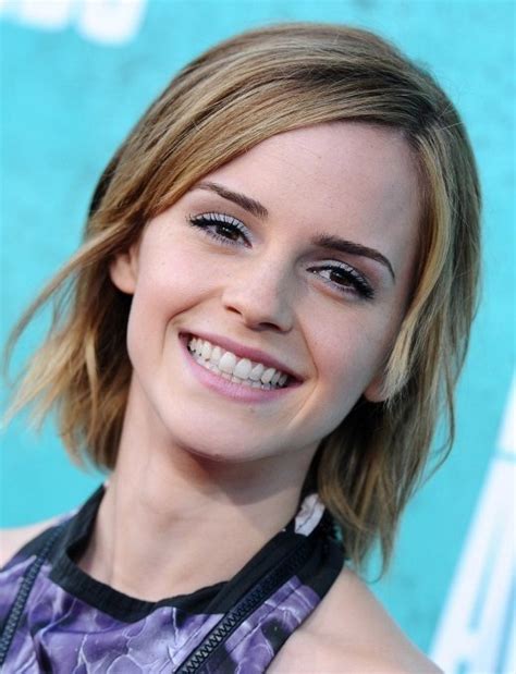Emma Watson Medium Short Layered Haircuts Pop Haircuts