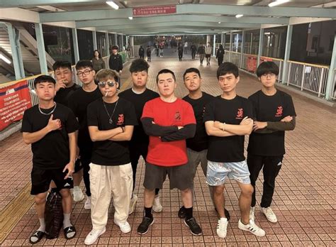 警方拘2男子涉潑水節向警員等射水 形容是惡意挑釁 時事台 香港高登討論區