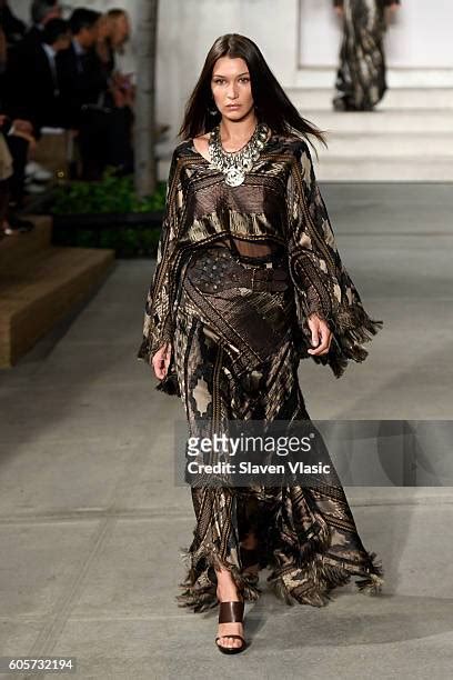 271 Bella Hadid Ralph Lauren Photos And High Res Pictures Getty Images