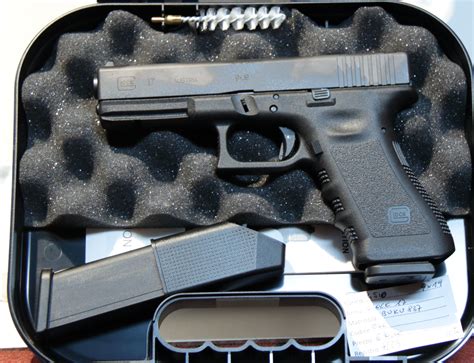Pistola Semiautomatica Glock 17 4510 Calibro 9x19 Prezzo