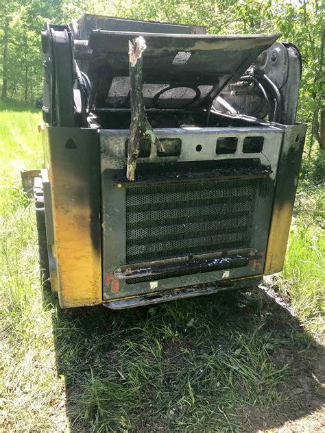 Burnt 2017 Vt320 2600 Hrs Car Engines And Engine Parts Edmonton Kentucky Facebook Marketplace