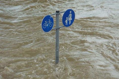 Catastrophes Climatiques Naturelles Dans Le Monde