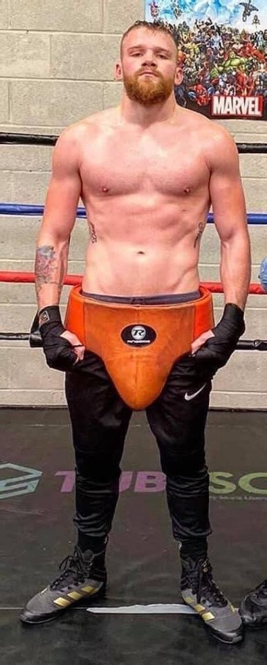 Post 722942190477852672 Boxing Groin Tumbex