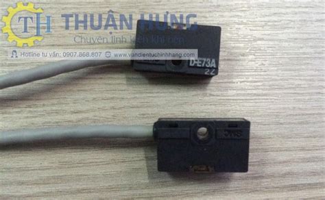 Cảm Biến Từ Xi Lanh Smc D T73a Cảm Biến Hành Trình Xi Lanh