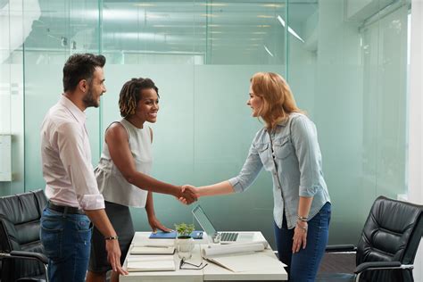 3 Things That Keep Your Best Customers From Ever Meeting You Desert