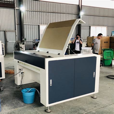 Robotec Co2 Laser Cutting Machine 90w 1390 With Reci W2 Laser Tube
