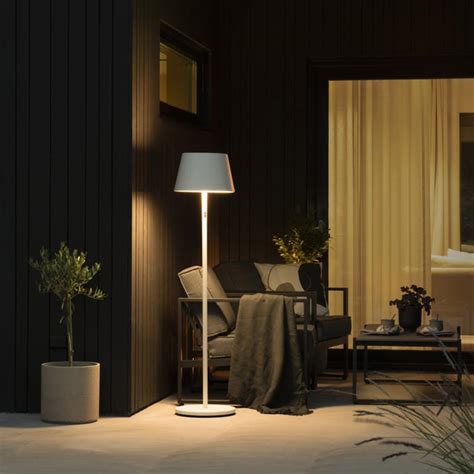 Pomezia Outdoor Led Floor Lamp Usb White Uk