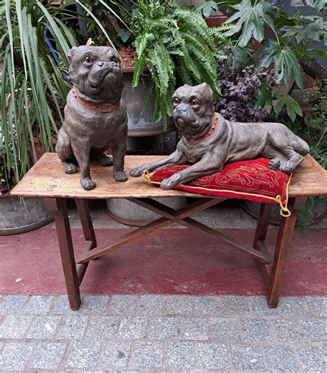 Deux Superbes Chiens Terre Cuite Marché Dauphine