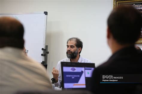 ایمنا هم‌اندیشی مسئولان معاونت خدمات شهری شهرداری اصفهان با برخی از