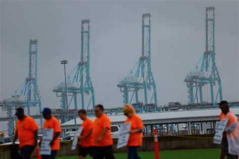 Ila And Usmx Reach Six Year Contract Agreement Averting U S Port Crisis