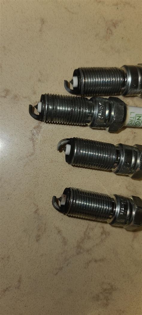 How do these spark plugs look? : r/AskMechanics