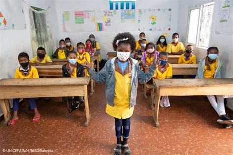 Las escuelas de países aún no han reabierto por completo