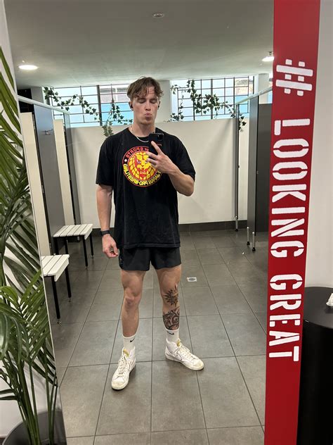 Kyle Fletcher カイル・フレッチャー On Twitter Monday Means Chest Day Spent The