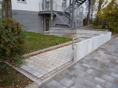 Staatliches Berufsbildungszentrum (SBBZ) mit neuem barrierefreiem Zugang