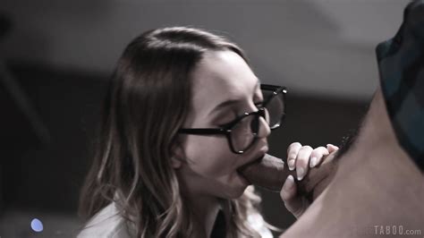 Star Potential Lily Larimar Eporner