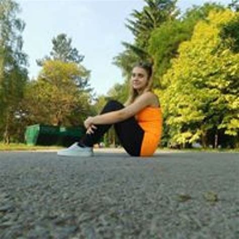Stream Klara Rehak Music Listen To Songs Albums Playlists For Free