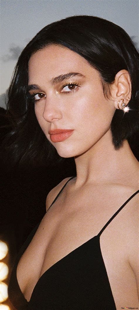 Short Haired English Singer Dua Lipa 4k Wallpaper Download