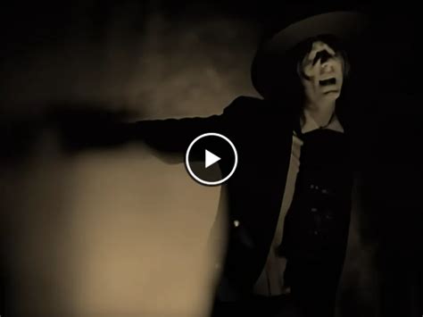 The Black Crowes She Talks To Angels